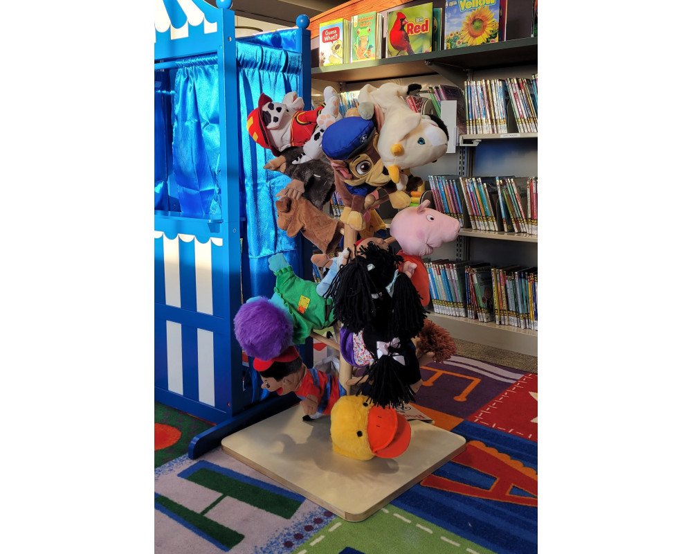 Wood Puppet Tree – Puppets