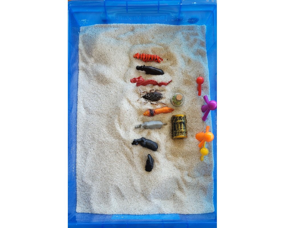 Basic Portable Sand Tray Starter Kit – Sand Tray Therapy