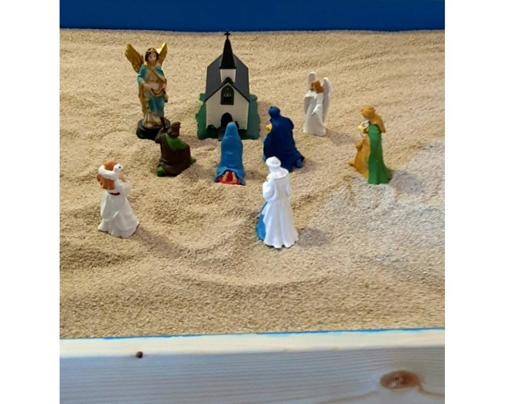 Nativity Toob (13 Piece Set) – Sand Tray Therapy
