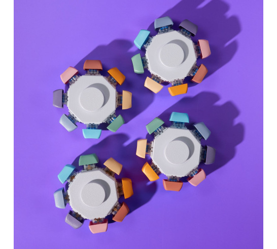 Keyboard Fidget Spinner - 8 Key - Rainbow - Clicky – Sensory